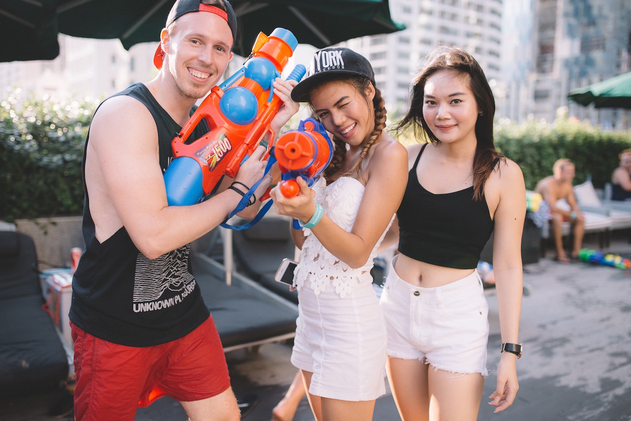 H20 Open Air Songkran Pool Party | Siam2nite
