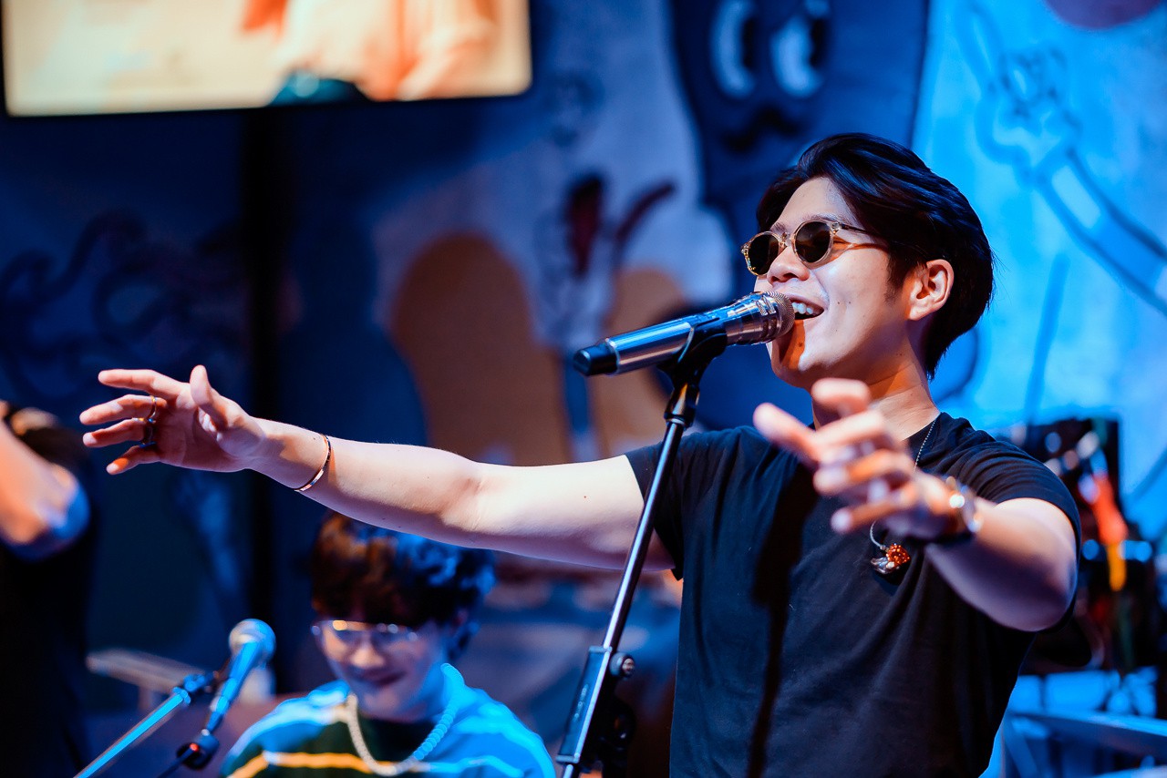 Atom Concert at Happy Fish Asiatique | Siam2nite