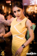J Jetrin at Singha Pala | Siam2nite