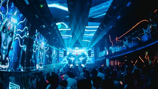 Max Club Bangkok - ผับ (เอกมัย - ทองหล่อ, กรุงเทพ) | Siam2nite