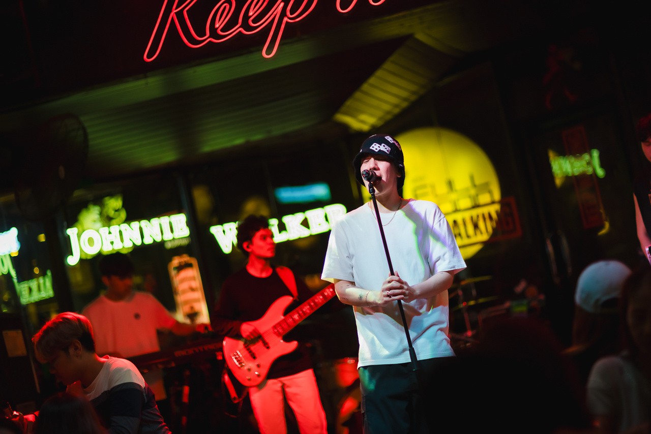 MEYOU concert at Fullmoon Terrace and Bar | Siam2nite