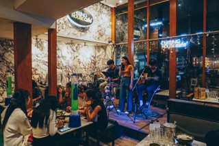 Chilling House Cafe: 14 Years of Good Vibes and Great Grubs | Siam2nite