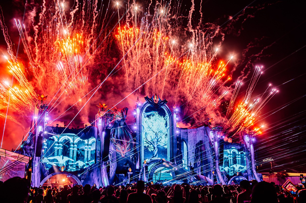 Chang Cold Brew Cool Club presents Siam Songkran 2024 at RCA Central ...