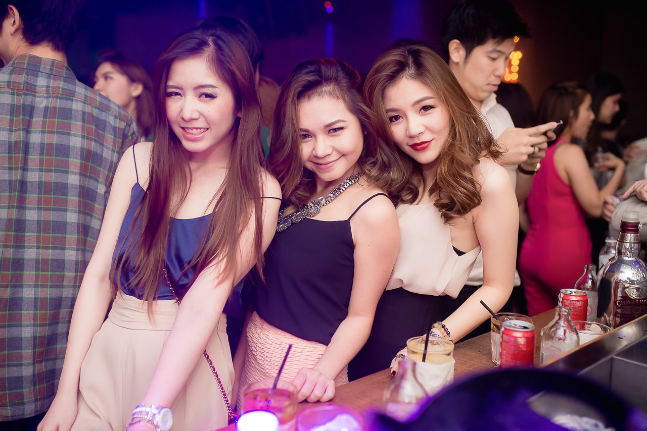 Friday Night | Siam2nite