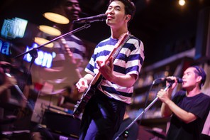 Stamp Apiwat at SIP Prachachuen | Siam2nite