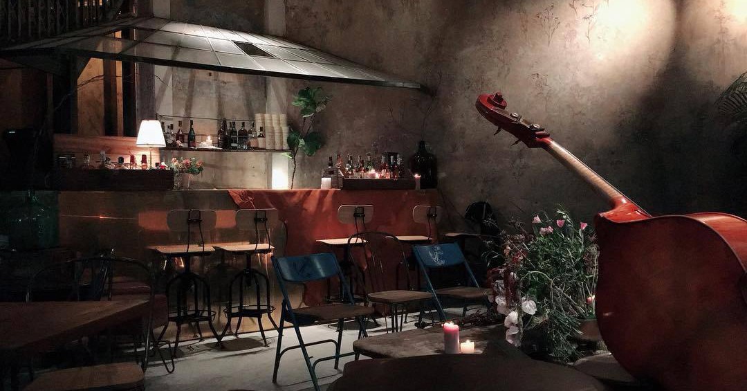 Wallflowers Upstairs - Bar (Pom Prap Sattru Phai, Bangkok) | Siam2nite
