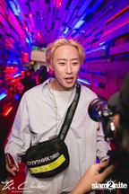 Sam Hong at The Club Khaosan | Siam2nite