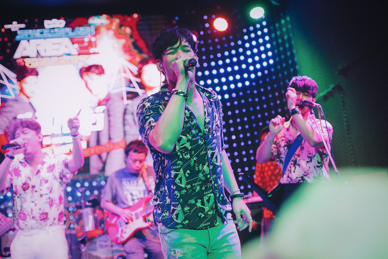 Songkran Space Splash Foam Party at Maldives | Siam2nite