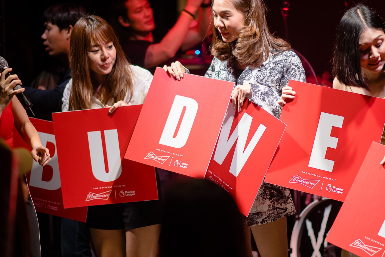 Budweiser Bud Live Party w/ Paradox at Chongjaroen Festival | Siam2nite