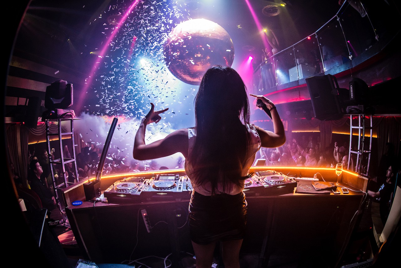 DJane Da Queen at Levels | Siam2nite