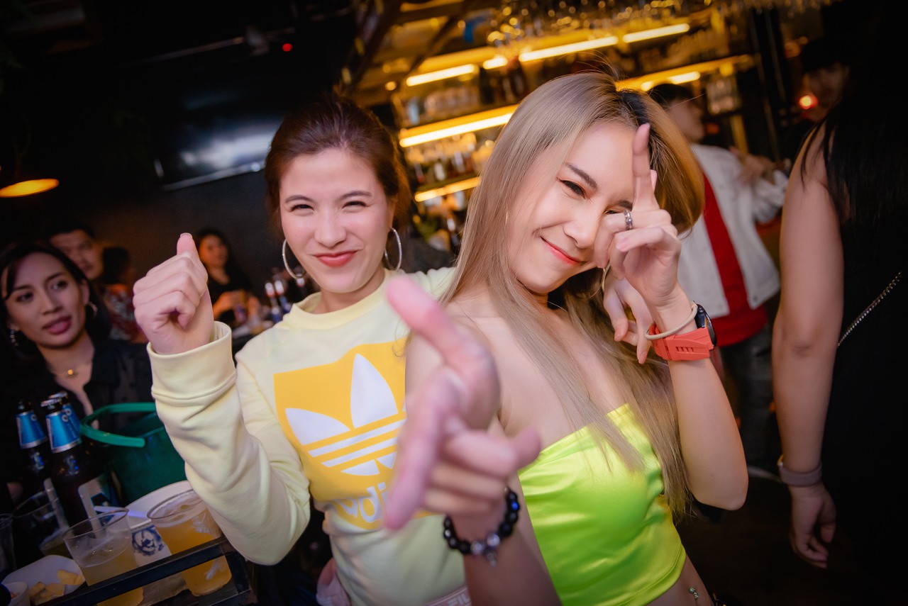 12 Gather Bar & Restaurant 1st Anniversary | Srinagarindra | Siam2nite