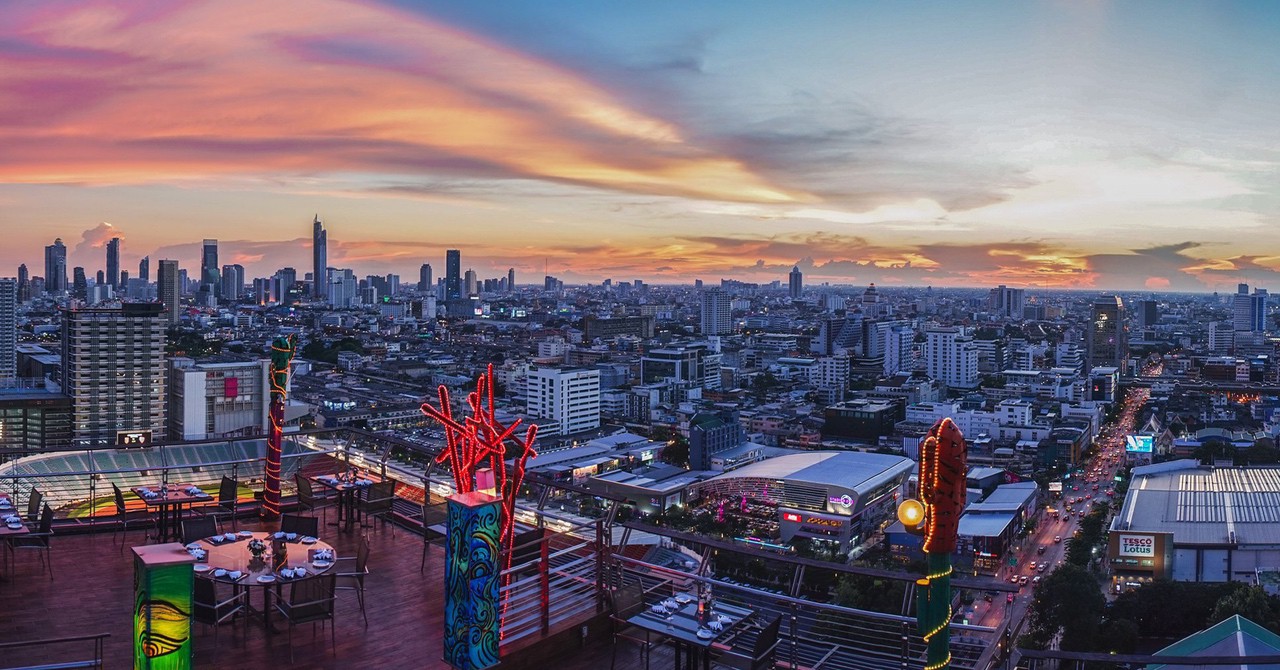 The Roof Gastro - Bar (Pathum Wan, Bangkok) | Siam2nite