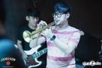 Burin Boonvisut at Older | Siam2nite