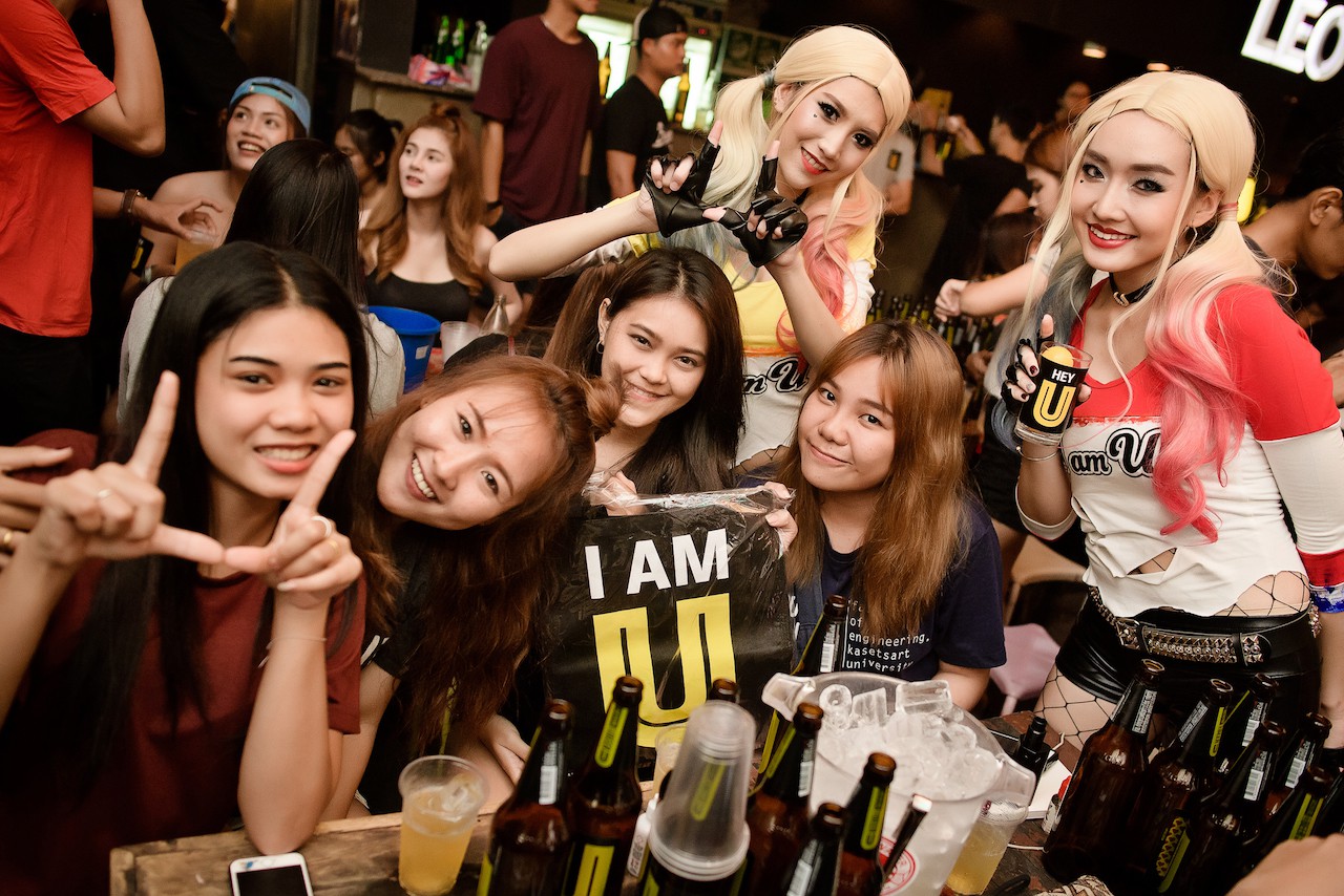 U Beer Girls at Bridgebar & Choojai | Siam2nite