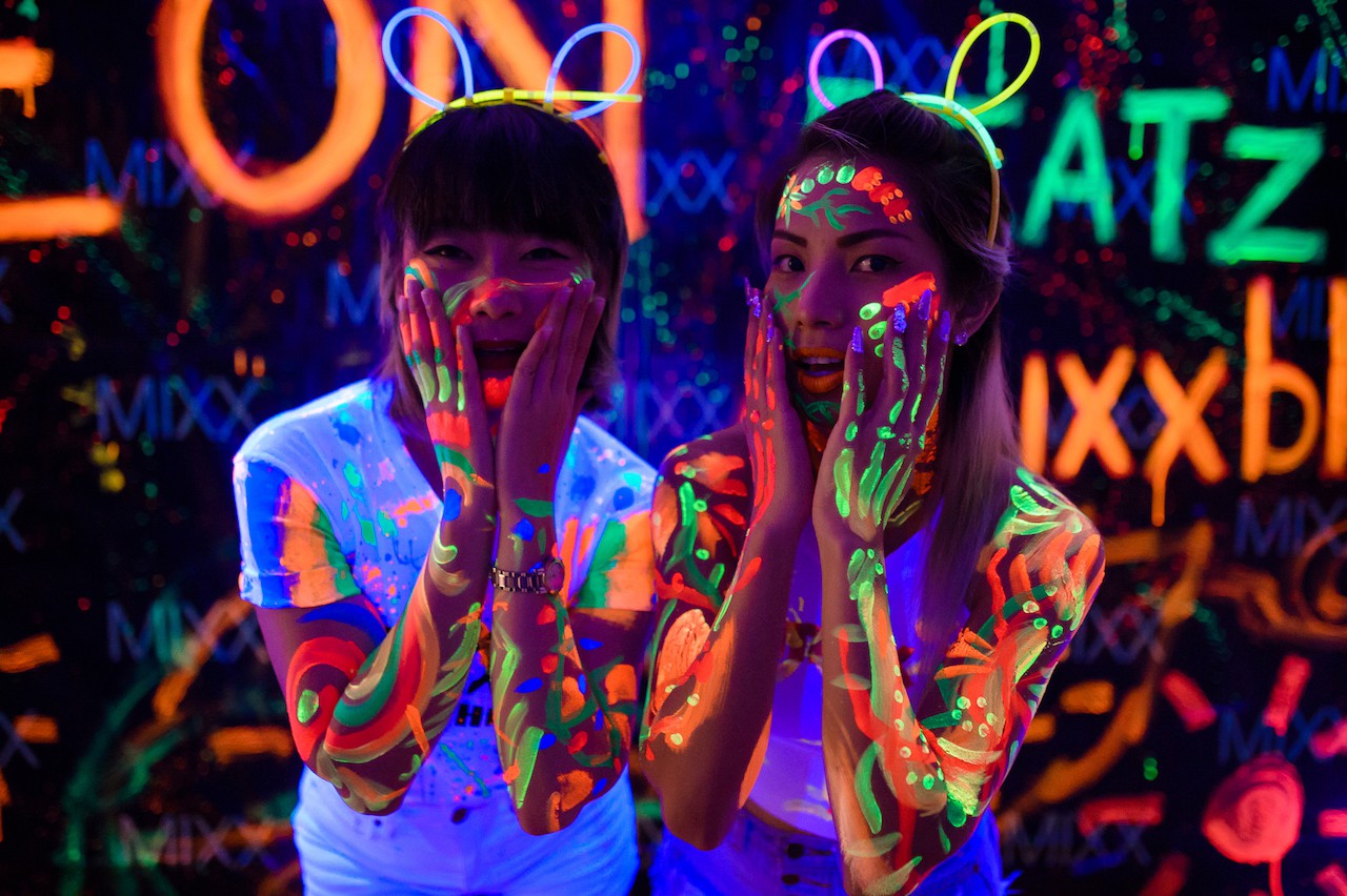 MiXX Neon BeatZ Party at MIXX Discoteque Bangkok | Siam2nite