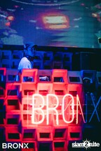 Yok Lor Party EP1 at BRONX | Siam2nite