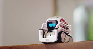 Cozmo: The Adorable Robot that Everyone is Going Crazy for right now ...