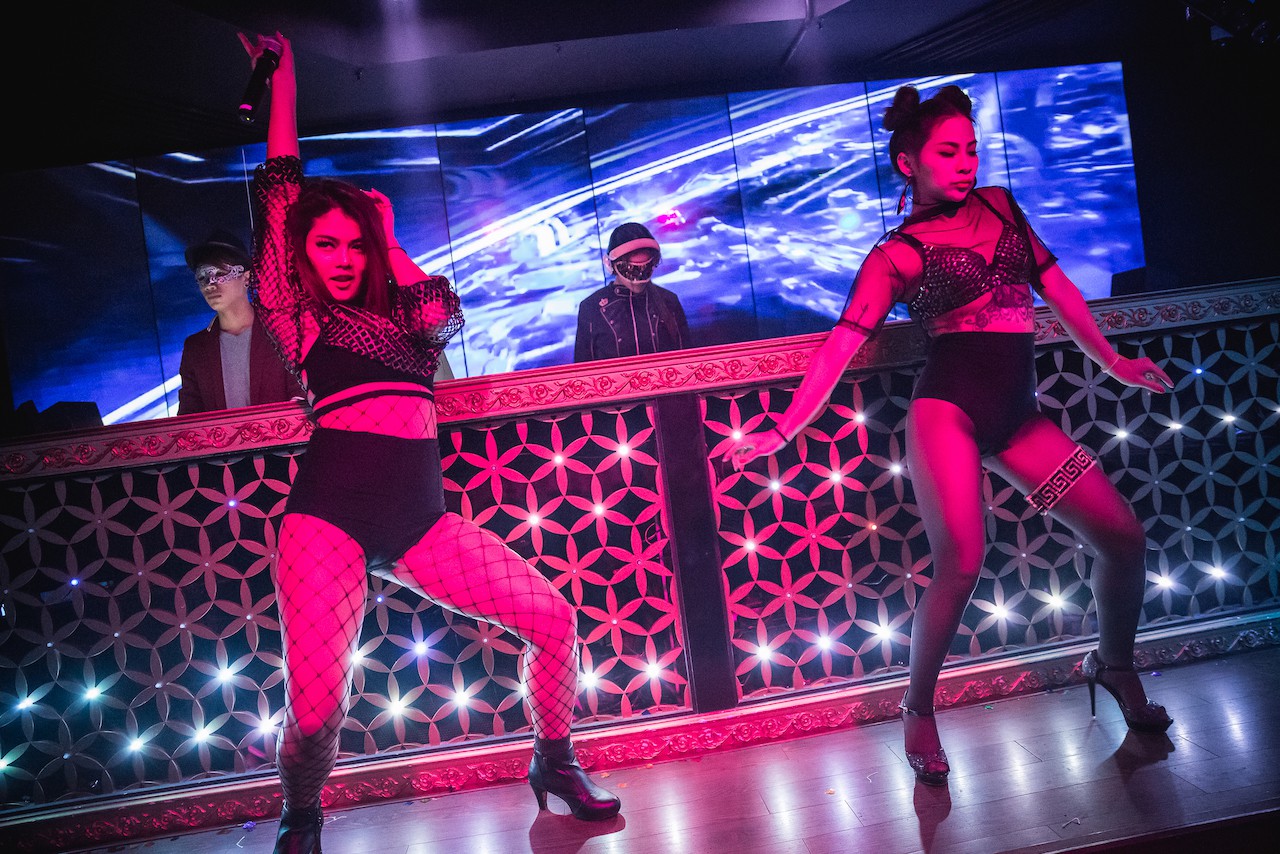 Golden Friday at Club XS | Siam2nite