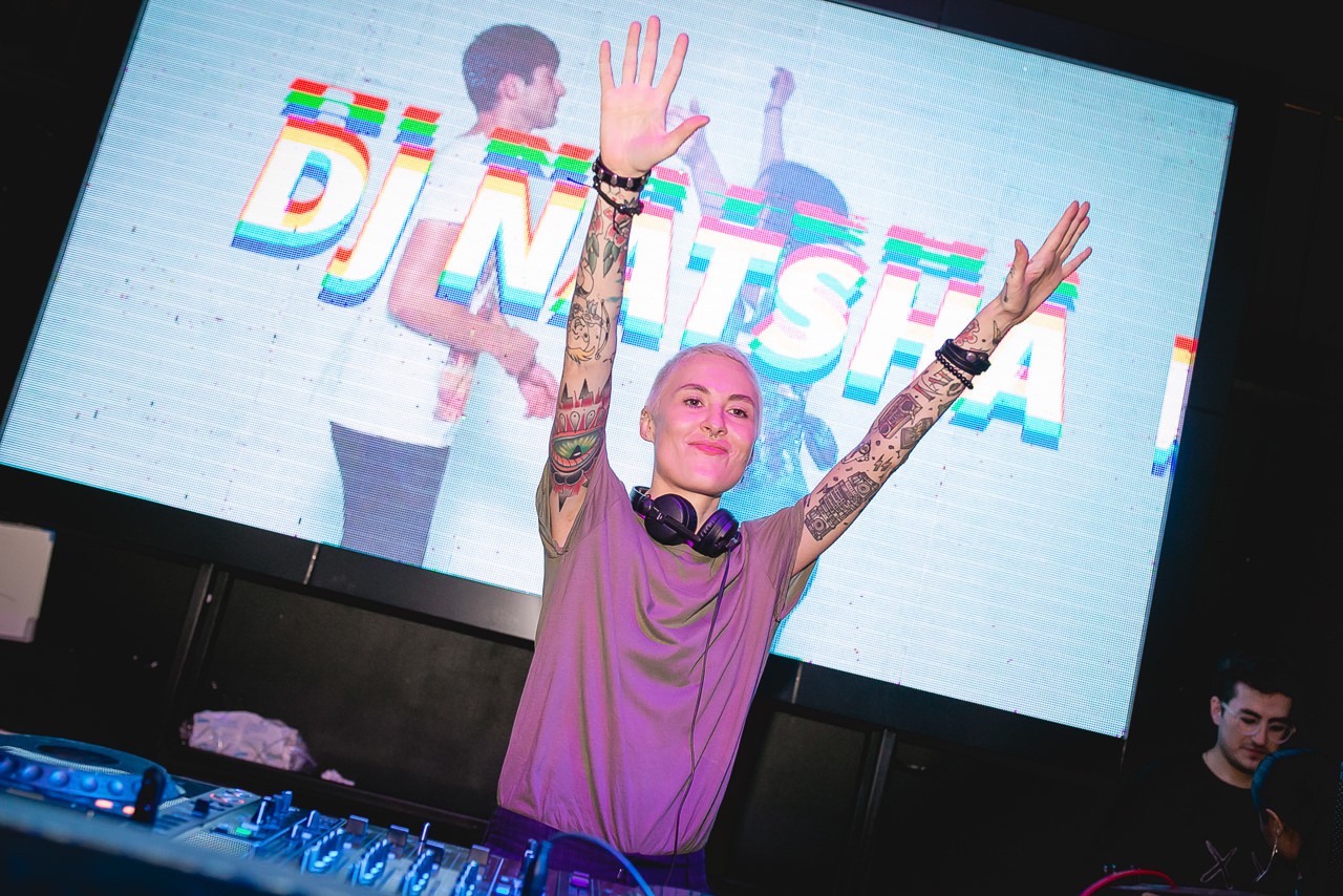 Saturday Night w/ DJ Groove x Natsha | Siam2nite