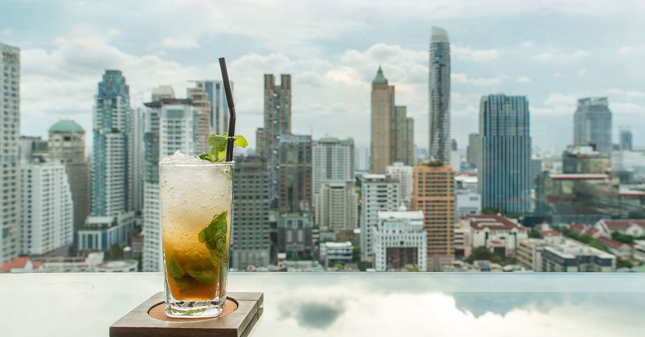 5 Rooftop Bars Around Siam You Must Visit This Bangkok Winter | Siam2nite