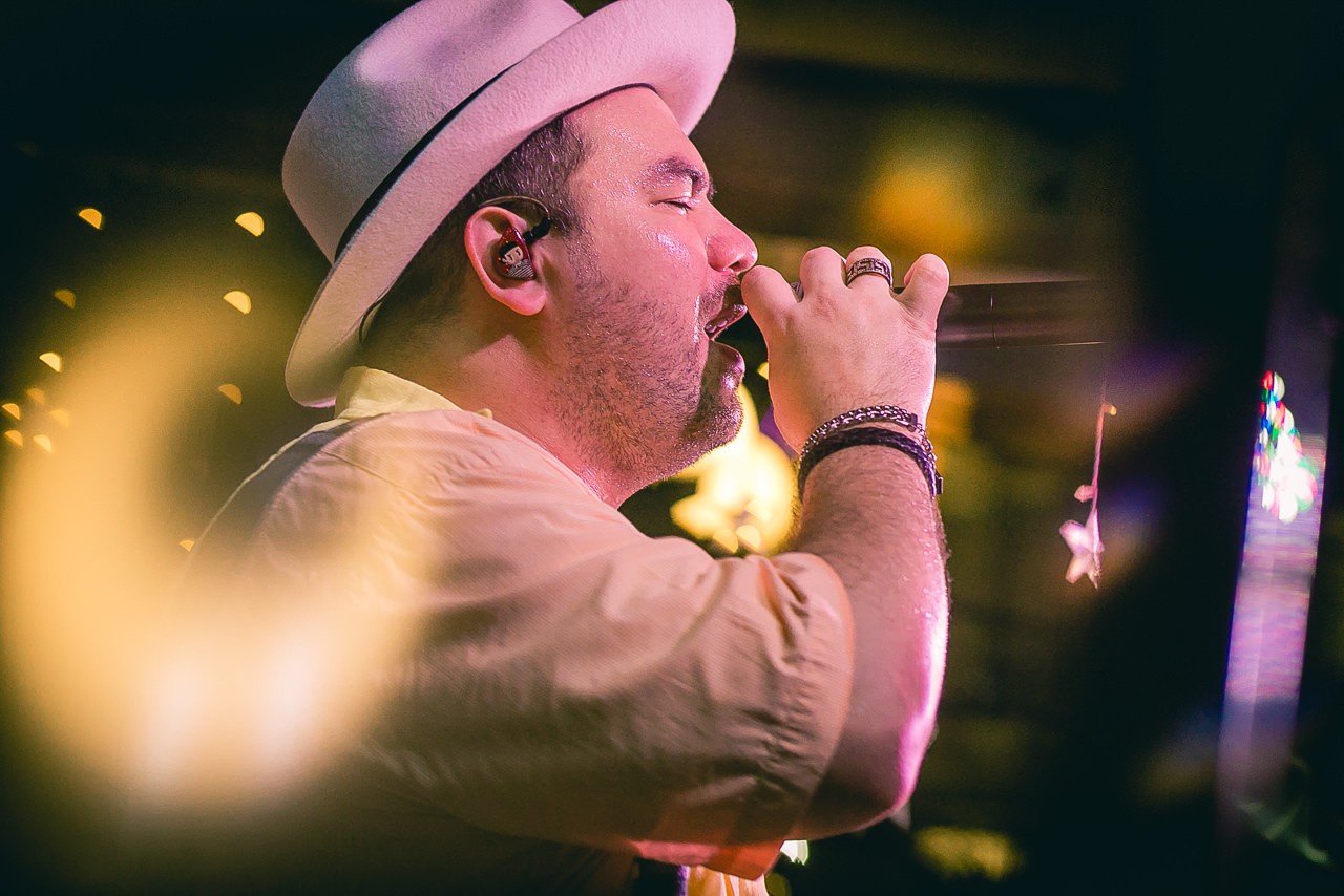 Oat Pramote at Wine Republic | Siam2nite