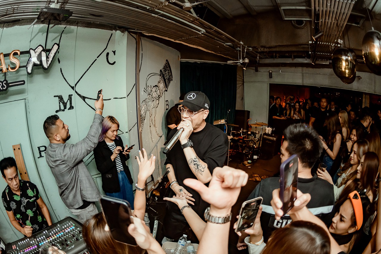 DABOYWAY & MVL Live at Dr. Fetch | Siam2nite