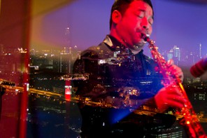 Jef Neve & Koh Mr.Saxman at Millennium Hilton Bangkok | Siam2nite