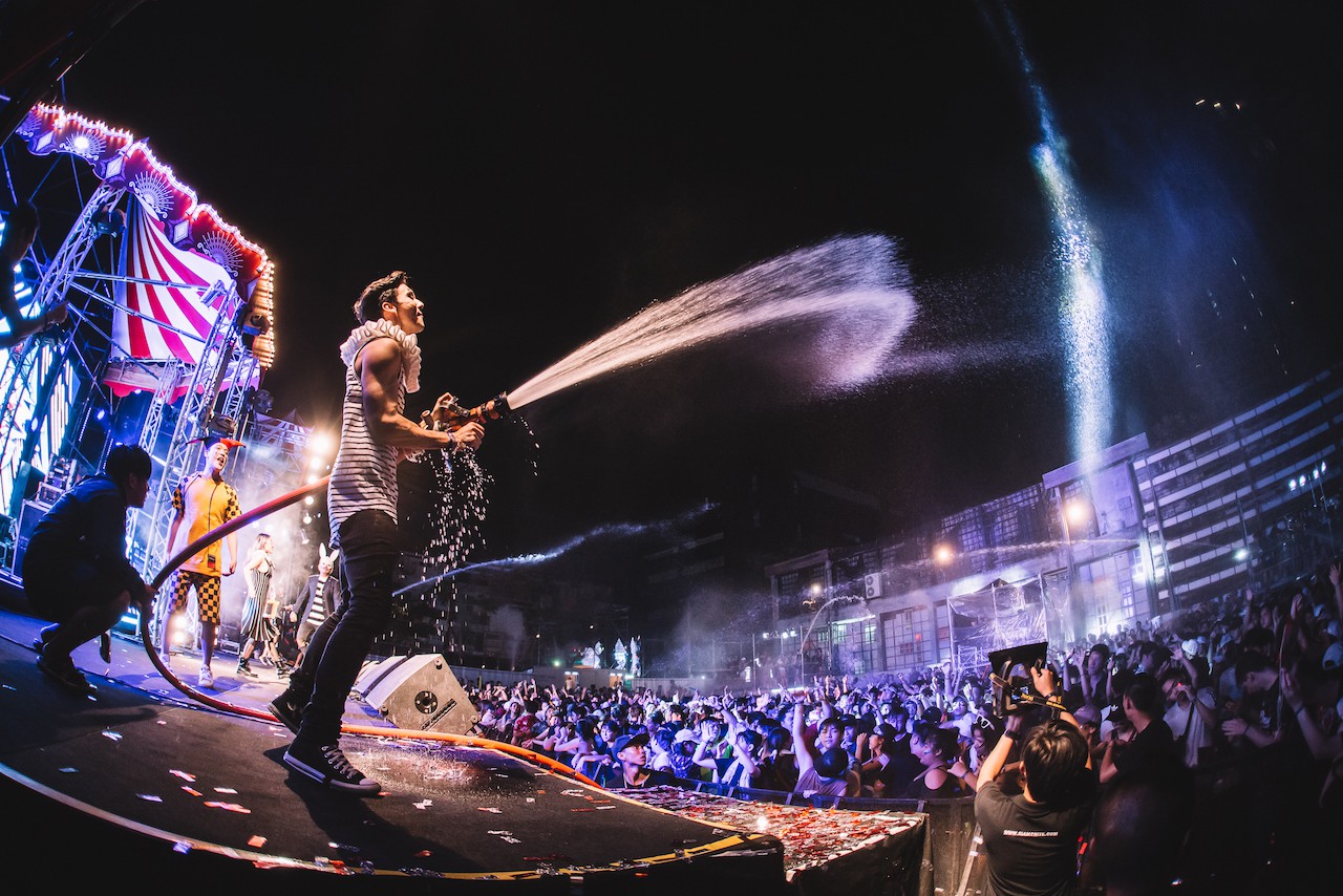 ChivasX DND Songkran: Water Circus 2018 | Siam2nite