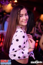 MiXX Bangkok Christmas Festival 2018 | Siam2nite