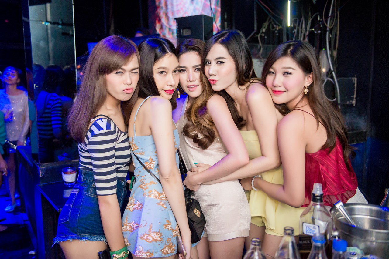 FLASHMOB & 4SIXTY6 pres. Masked Ravers | Siam2nite