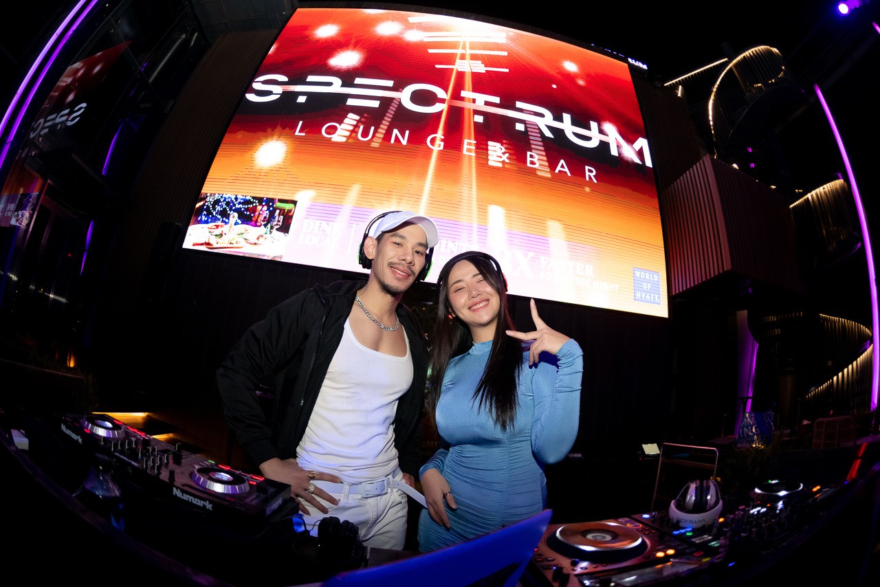 R&B Rewind Full Moon Party at Spectrum Lounge & Bar | Siam2nite