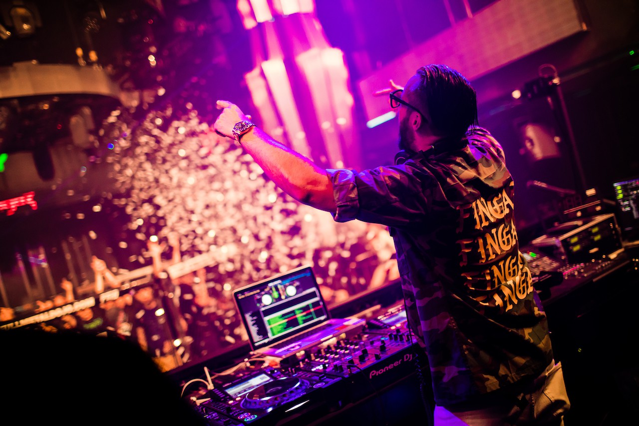 DJ Fingaz at Insanity Nightclub | Siam2nite